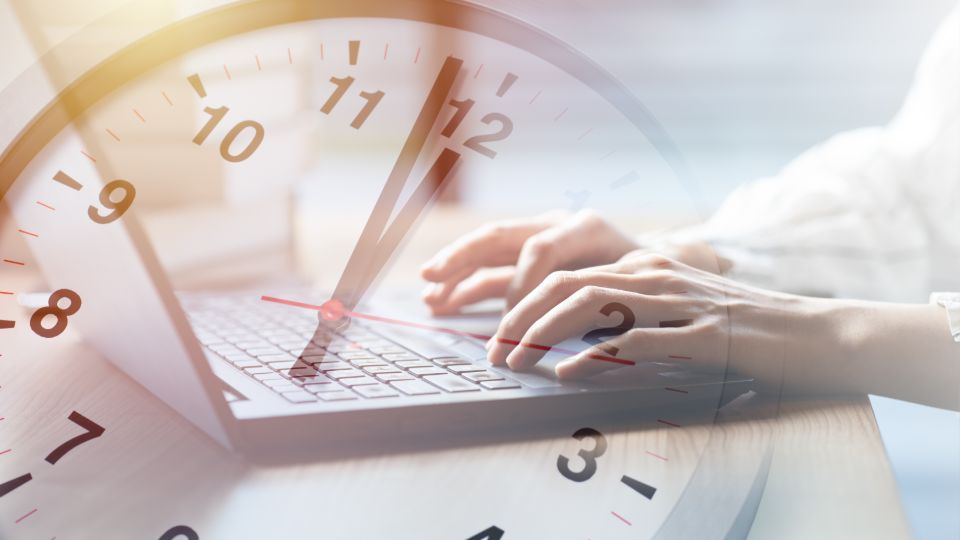 Optimizing Workflows to Minimize Wasted Time